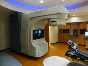 Featured Product: Varian 21EX Linear Accelerator | Radiology Oncology Systems