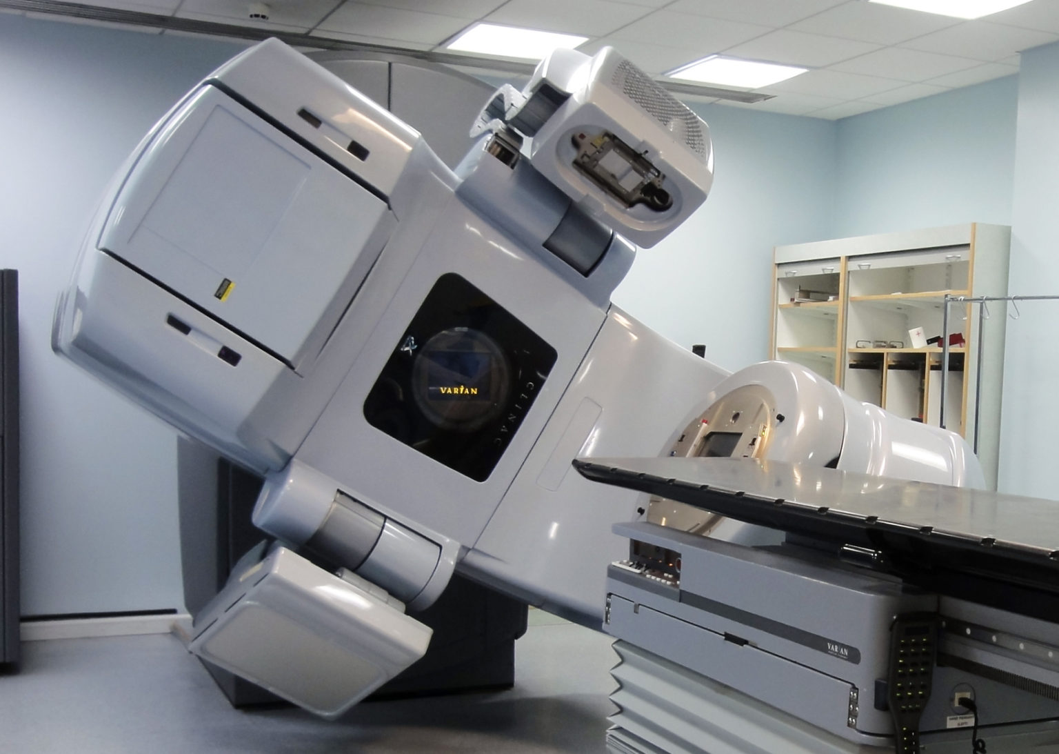 Warum müssen Sie während der Installation eines linearen Varian Clinac ...